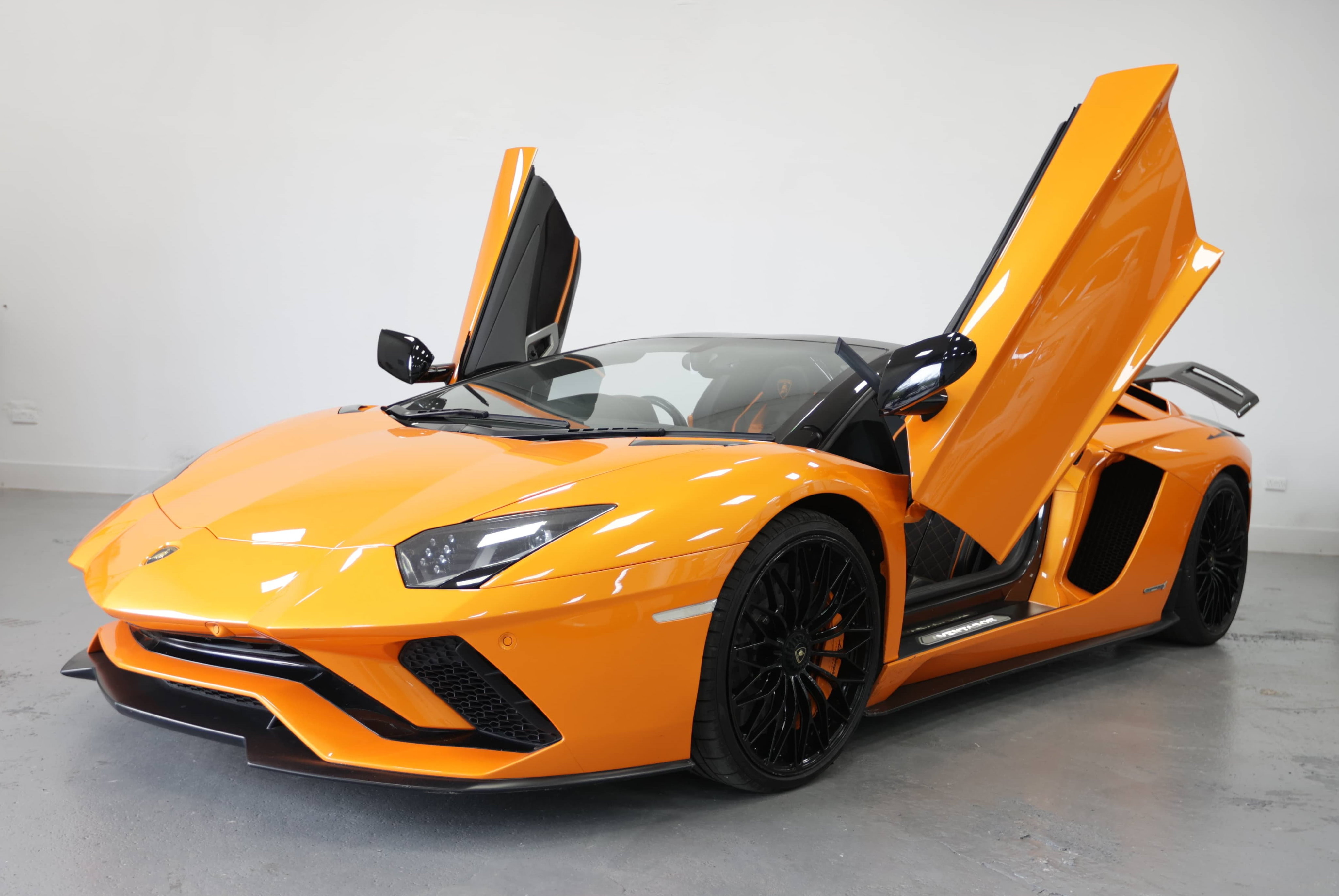 Self-Drive Supercars - Apex Car Hire
